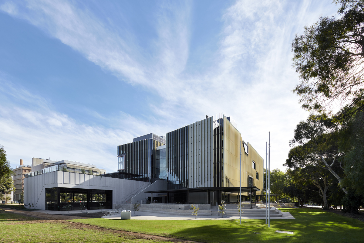 Adelaide Botanic High School | Builtworks