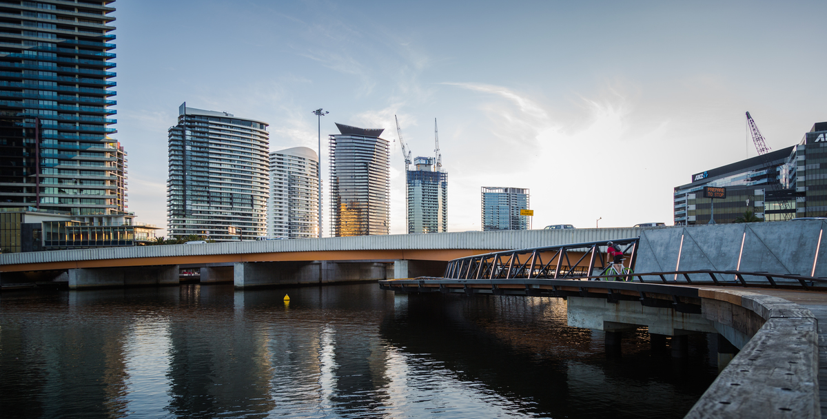 Jim Stynes Bridge | Builtworks